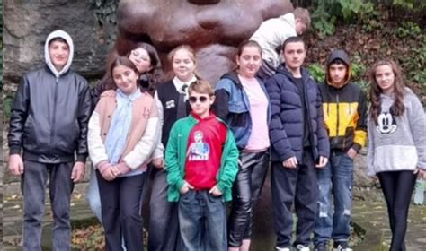 შორაპნის საჯარო სკოლის მე 7 კლასის მოსწავლეები სასწავლო პროექტის ფარგლებში ექსკურსიაზე