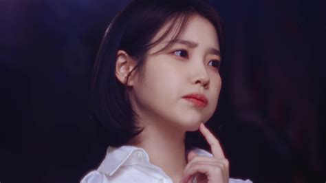 더쿠 단발로 찍은 아이유 우리금융 광고