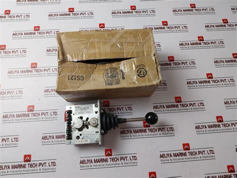 Sauer Danfoss Mch51ab1174 Control Handle Joystick Aeliya Marine