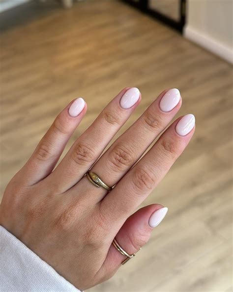 24 Sweet Short Oval Nail Ideas 2024 Drexplains Simple Nails Gel