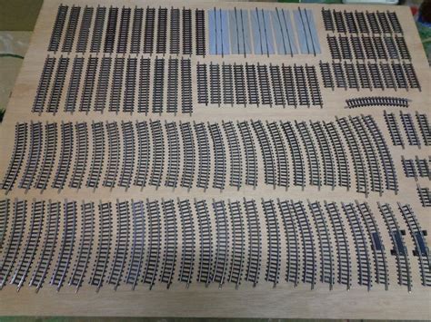 Minitrix N Model Train Tracks 121 Lot Of 121 Pieces Minitrix