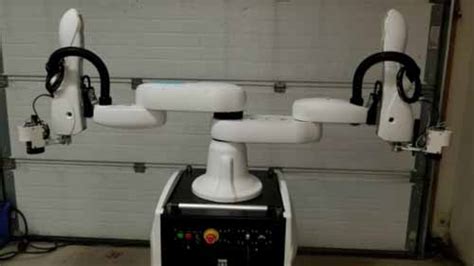 Dual Arm SCARA Robot EVS Robot