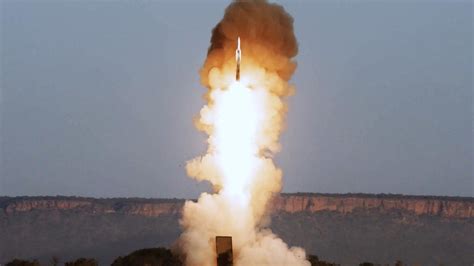 Us Army Fires Typhon Missile System In The Nt Outback The Cairns Post