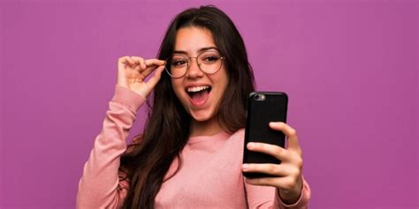 Girls Identification With Masculinity Ideology Is Strongly Predictive Of Their Use Of Social