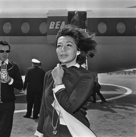 French Singer And Actress Juliette Gréco At London Airport 1960s Old Photo Eur 5 83 Picclick Fr