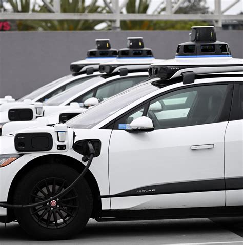 Waymo May Use In Cabin Camera Footage To Train Ai The Verge