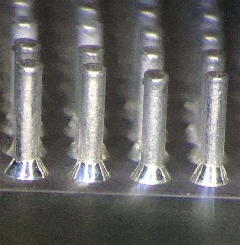 CCGA CG CCG CGA Ceramic Column Grid Array Pb Sn Copper Ribbon Or Pb Sn Solder