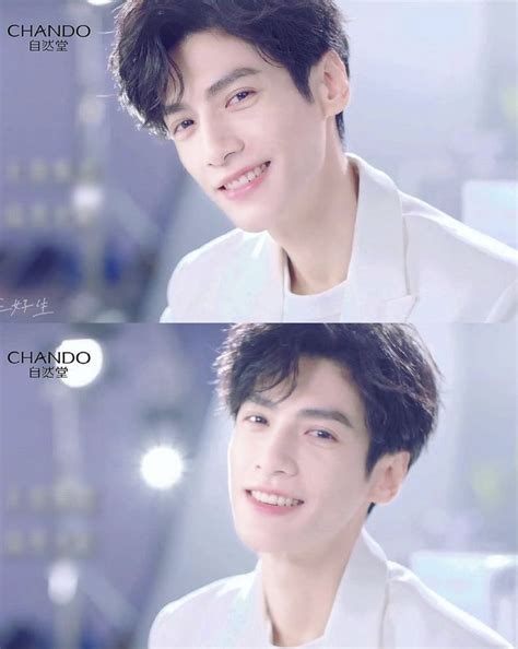 Pin tillagd av せっちゃん på Luo Yunxi 罗云熙