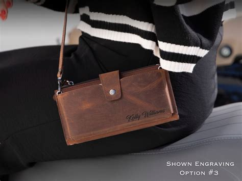 Crossbody Phone Wallet Chic Leather Wallet For Women With Phone Compartment Modern Travel