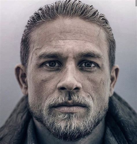 How To Trim Beard Like Charlie Hunnam At Rosa Vega Blog