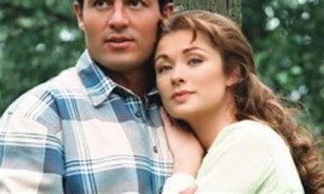 Esmeralda Where To Watch And Stream Online Entertainmentie