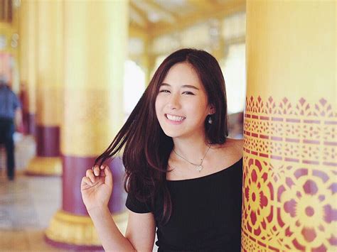 Con G I Th I Lan Xinh L Xinh T Ch N Em Trong Nh