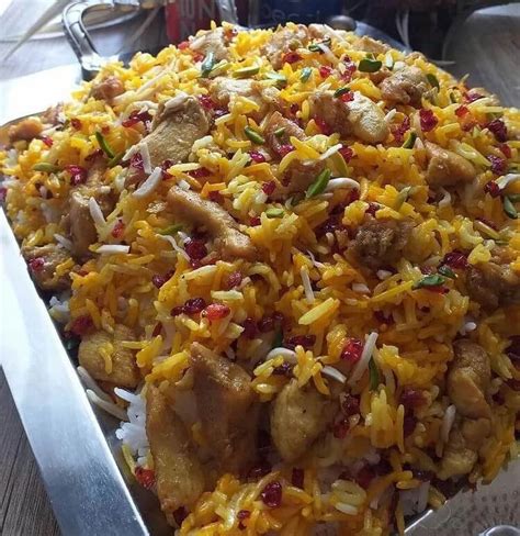 طرز تهیه زرشک پلو با مرغ تکه ای مخلوط و مجلسی