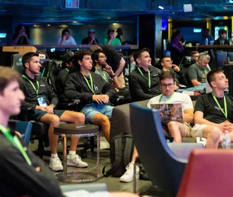 live hacking events hackerone