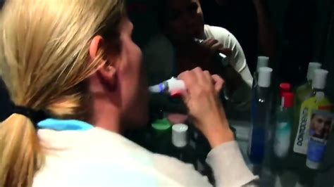 Sch Ne Berraschung Im Badezimmer