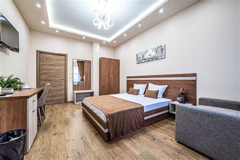 Стаи за гости Слънчевите къщи град Баня Община Карлово