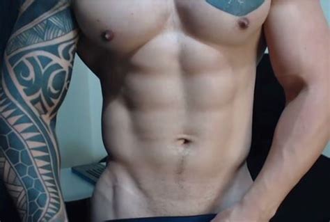 Beefy Bodybuilder Thisvid Com