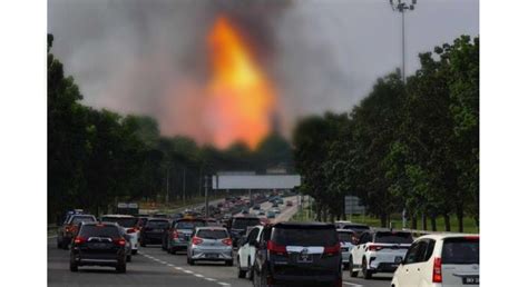 ផ្ទុះ បំ ព ង់ហ្គាសរាលដាលដល់ផ្ទះជាច្រើនខ្នងបណ្តាលឲ្យមនុស្សជាង ១០០ នាក់រងរ បួ ស នៅម៉ាឡេស៊ី