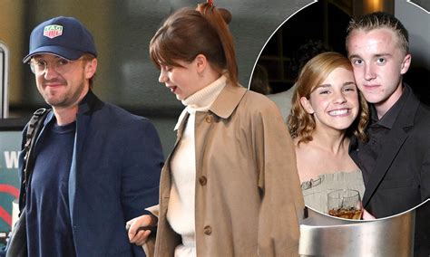 Tom Felton Et Emma Watson 🎄 E͟m͟m͟a W͟a͟t͟s͟o͟n͟