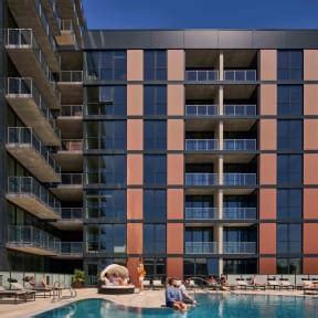 The Mason Apartments For Rent In Chicago Il