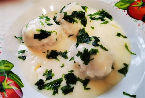 Кюфтета със сос фрикасе Хобитата на Ани