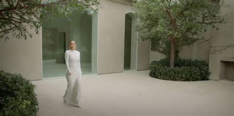 Outside Front Door Kim House Kardashian Home Minimalist House Design