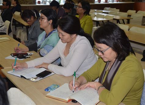 Эрүүл мэндийн салбарт 10 гаруй хууль хэрэгжиж байна