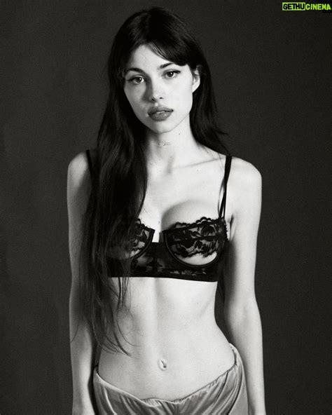Cristina Kovani Top 25 Instagram Photos And Posts Gethu Cinema