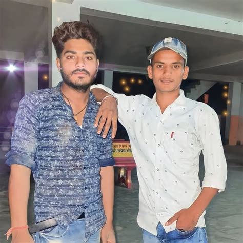 ᴠ ɪ ꜱ ʜ ᴜ 🖤 Vishu7 0o • Threads Say More