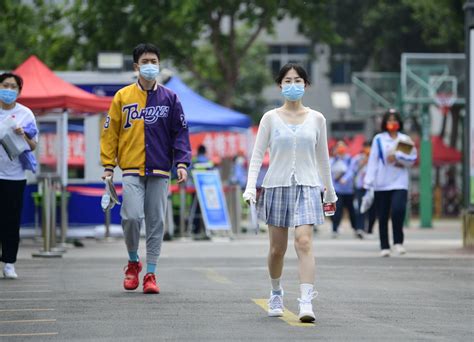 Chatgpt 文心一言 科大讯飞星火 写2023年广东高考作文 哔哩哔哩 Chatgpt 文心一言 科大讯飞星火 写2023年广东高考作文 哔哩哔哩