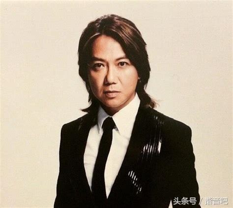 「1分鐘學會粵語歌」吳國敬 《愛你是我一生中理想》粵語諧音發音 每日頭條