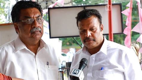 അന്‍സി കബീറിന്റെ മരണം 22 ദിവസം കഴിഞ്ഞിട്ടും അന്വേഷണത്തില്‍ പുരോഗതിയില്ലെന്ന് പിതാവ് Models