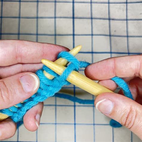 knit stitch step by step knitting tutorial — knithow