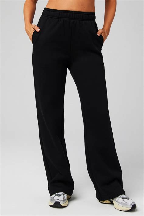 Cozy Fleece Wide Leg Sweatpant Fabletics