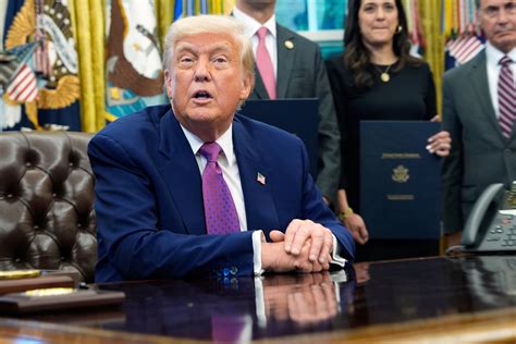 Centcom Commander Allegedly Shoved Airman On Military Flight