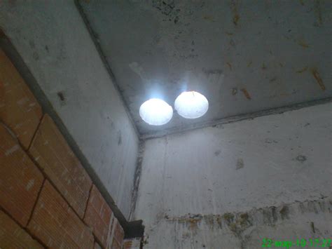 Пробиване на отвори в плоча