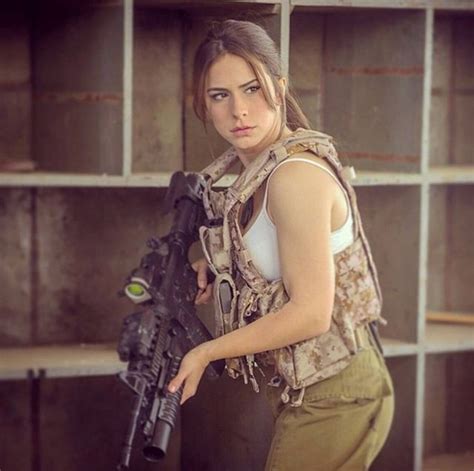 Hot Israeli Army Girls 30 Pics