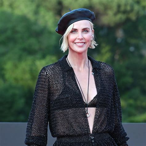 Charlize Theron Wird Es Ernst Mit Ihrem Freund Alex Dimitrijevic