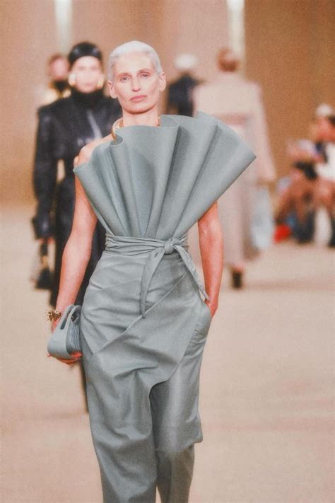 Marie Seguy Marie Seguy On Threads