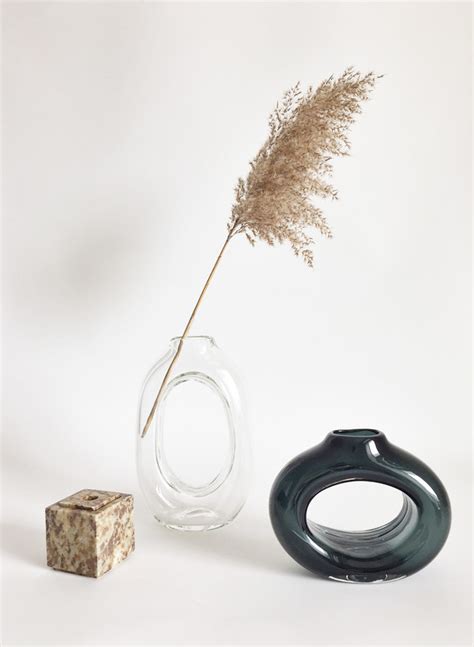 Nanda Soderberg Tall Glass Loop Vase Clear Garmentory