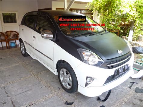 Custom Stiker Mobil Branding Wrapping Dan Cutting Sticker Sticker