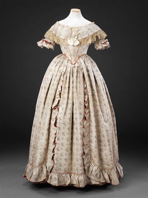 What Were Dresses Made Out Of In The 1800s At Maria Adkins Blog
