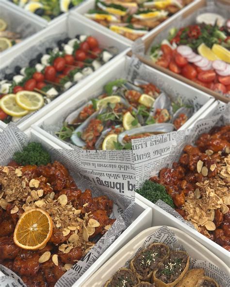 달달부엌케이터링군부대이취임식케이터링기업행사케이터링행사도시락박스케이터링 By 달달부엌 24년 가을 행사시즌 시작했어요 특히 군부대 취임식 시즌이라 하루