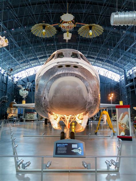 Space Shuttle Discovery At Steven F Udvar Hazy Center Editorial Photography Image Of Mission