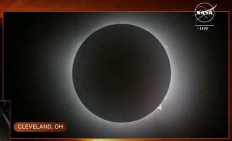 Photos Show 3 Hidden Gems You Missed From The Total Solar Eclipse