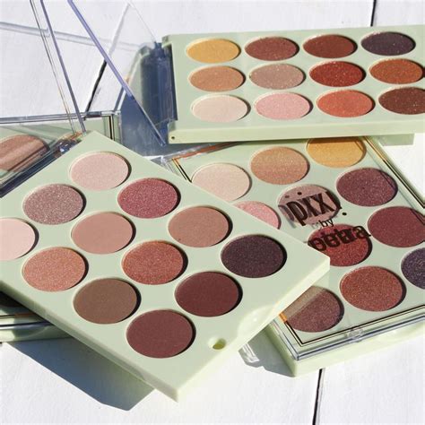 Eye Reflections Shadow Palette Pixie Makeup Eye Makeup Tutorial