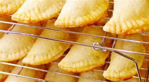 Antilliaanse Taarten En Antilliaanse Taarten En Snacks