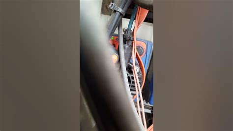 노후된 터널식 세차기의 잔고장으로 인해 보조하는 찰~나에 23년 09월15일금나의 이야기들 Kh에너지 송우고속 셀프주유소 세차기 출구쪽에 Youtube