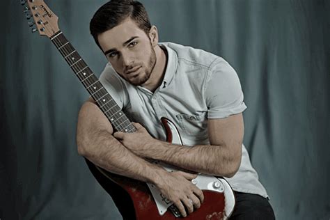 O Caralho Do Rock Zelimkhan Bakaev