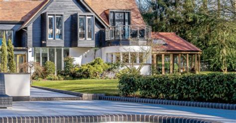 Refined Issue 121 Fine And Country